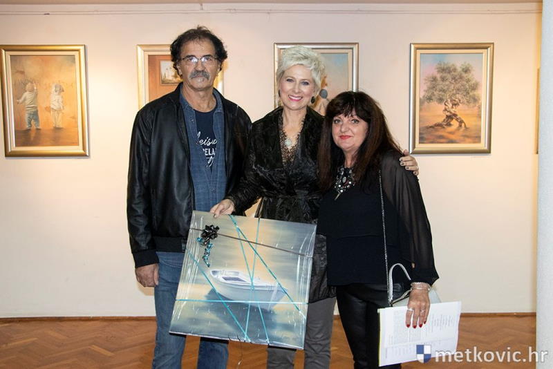 U Galeriji GKS-a otvorena izložba ‘Bojom kroz spektar slobode ... U Galeriji GKS-a otvorena izložba ‘Bojom kroz spektar slobode ...